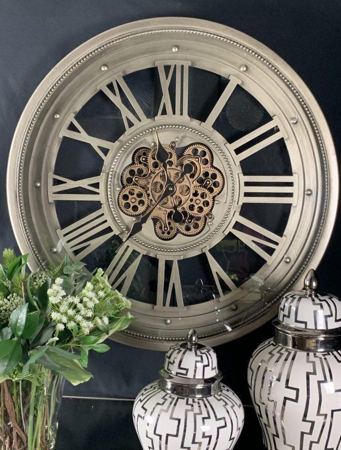 Wall Clock Gold Moving Cogs